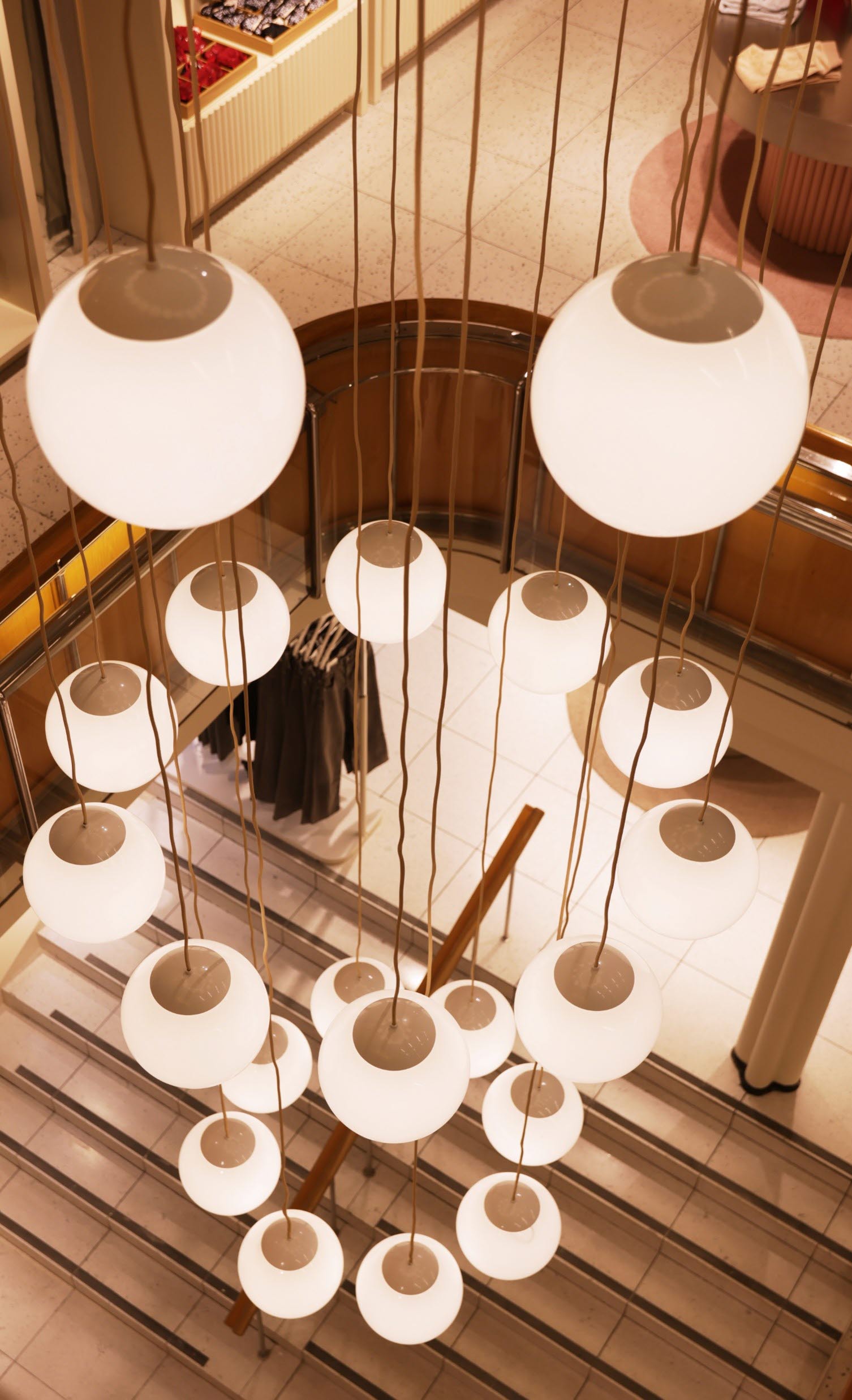 Revamping retail: Illuminating Nelly.com's flagship store - ITAB