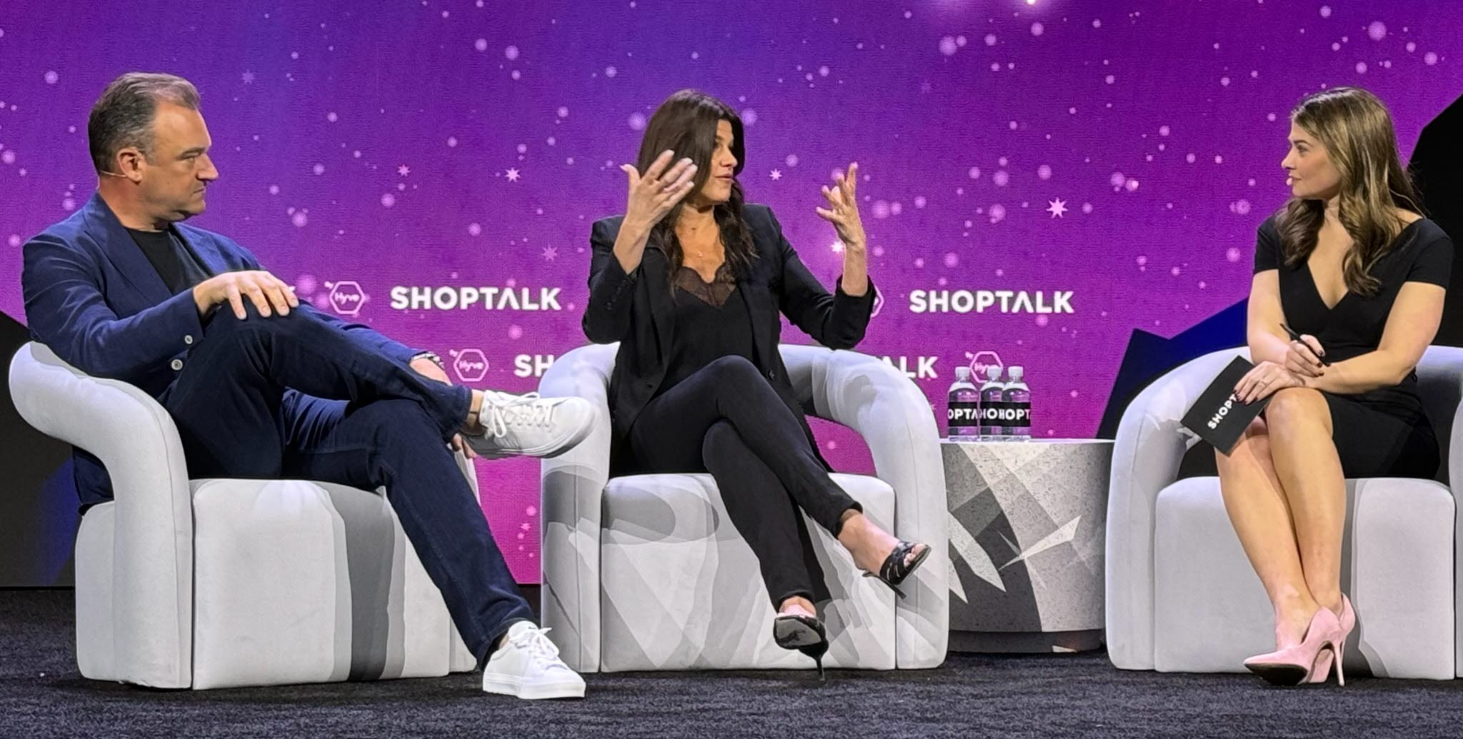 Revolutionising retail: Technology, strategy, and innovation at ...